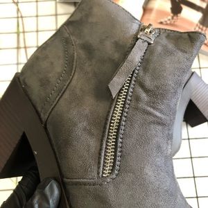 Nordstrom | Shoes | Gray Suede Womens Platform Ankle Booties Boots ...